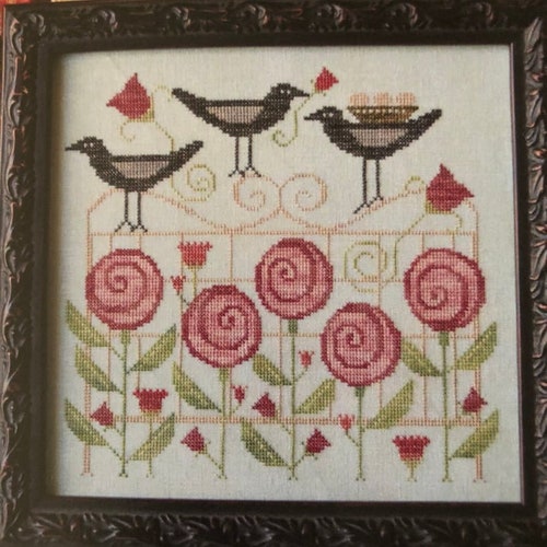 Plum Street Samplers / BETSYS HOUSE / Cross Stitch Chart / - Etsy