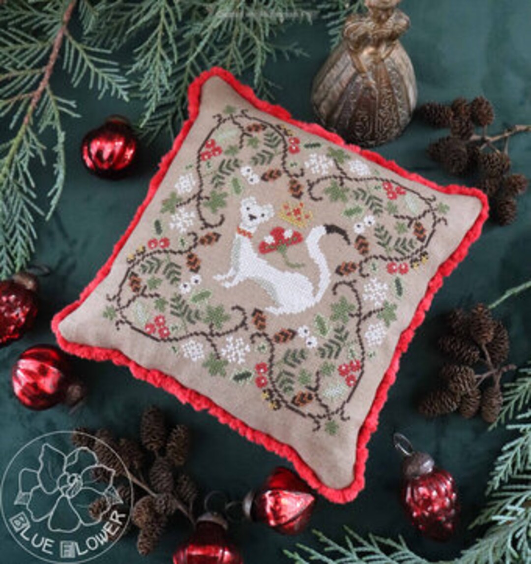 THE BLUE FLOWER "tudor Ermine" • Counted Cross Stitch Pattern ...