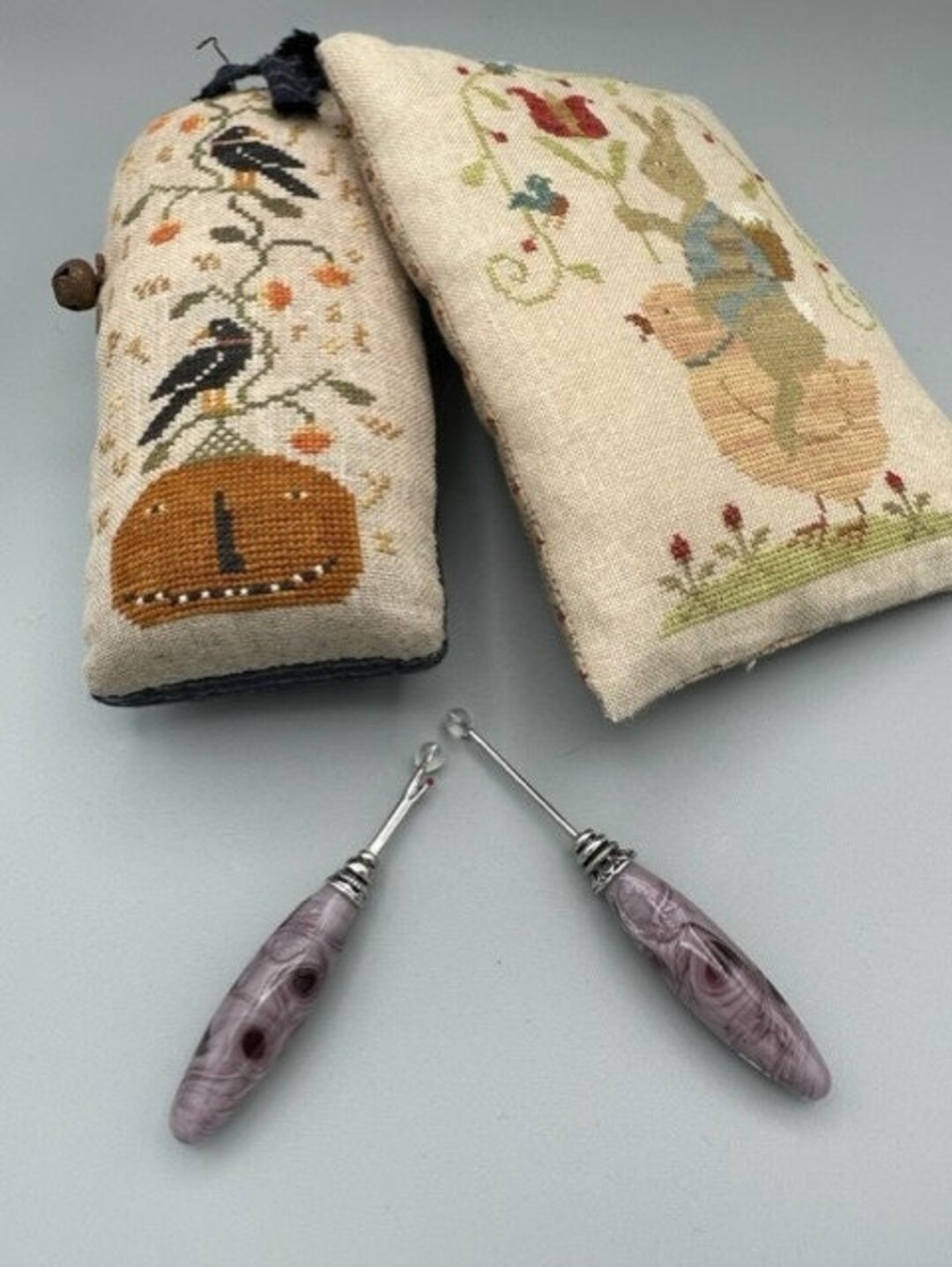 ROVARIS murano Glass Seam Ripper and Frogger Set in Purple Made in ...