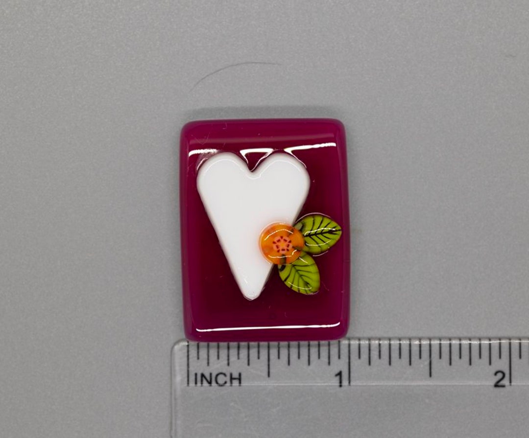 BEAU VERRE ART "heart Fused Glass Needle Minder" • Magnet ...