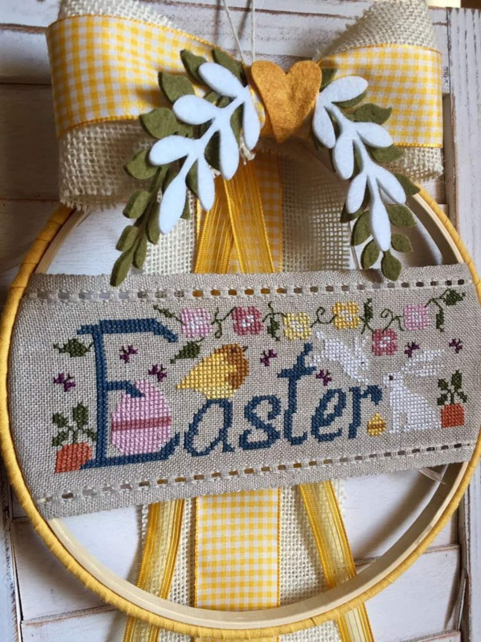 ROVARIS "easter" Counted Cross Stitch Pattern Plus Charm is Included ...