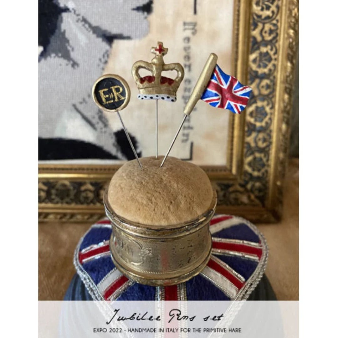 The PRIMITIVE HARE "jubilee Pin Set" ~ Expo 2022 - Etsy