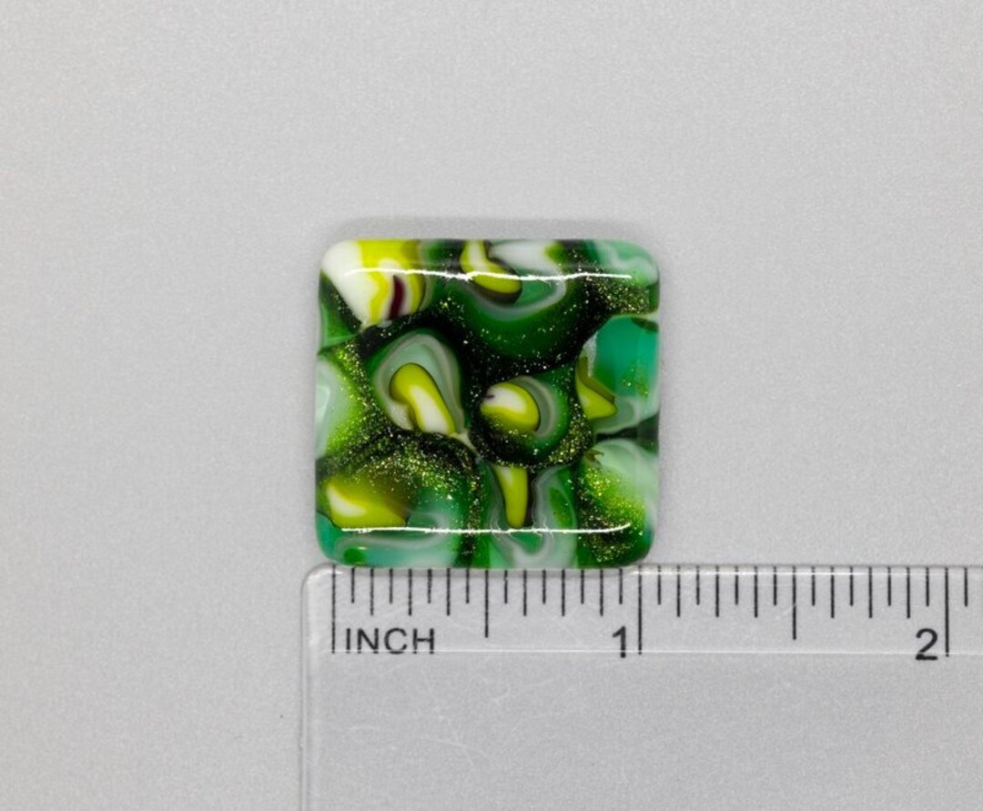 BEAU VERRE ART "pebbles Fused Glass Needle Minder" • Magnet ...