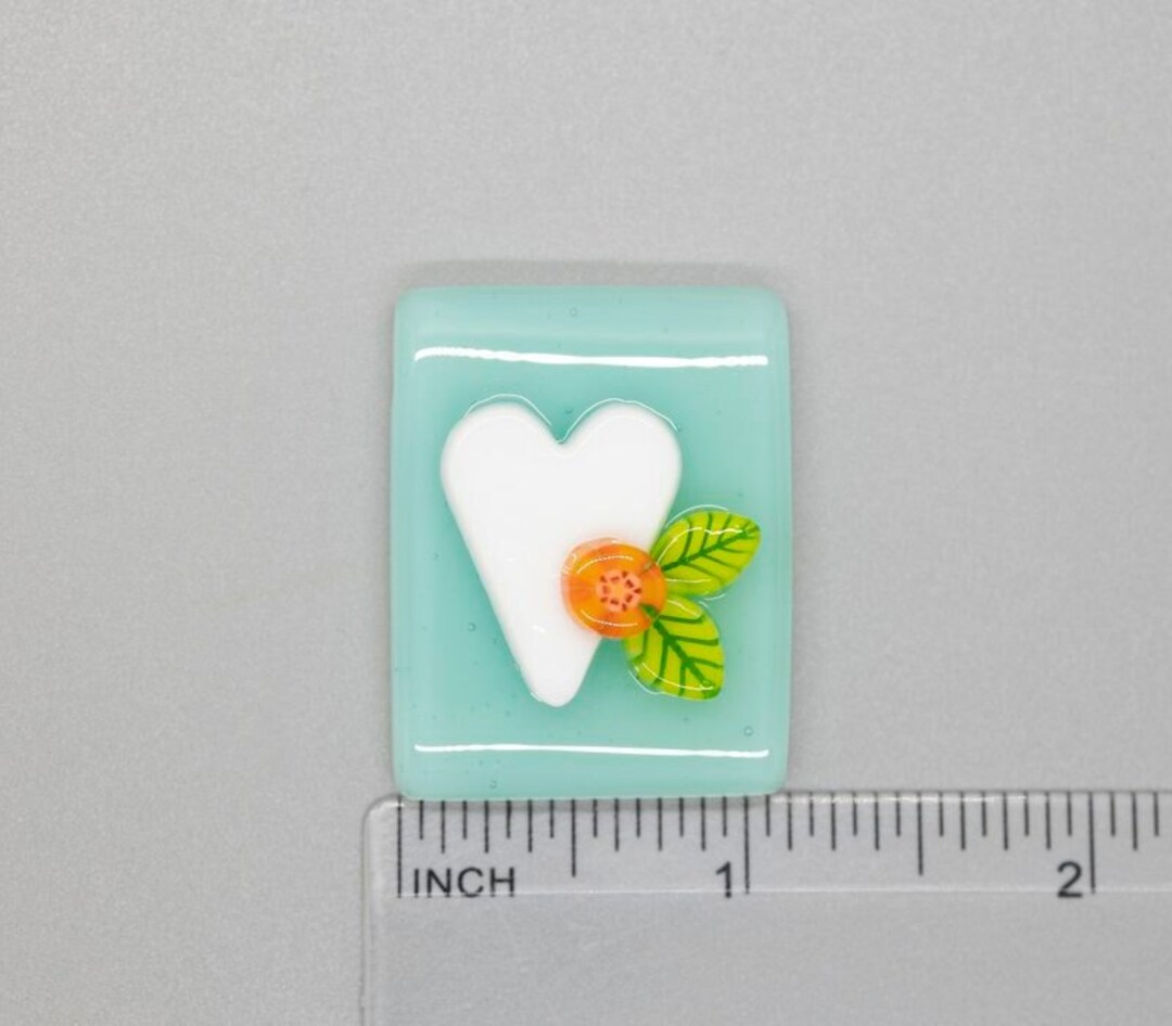 BEAU VERRE ART heart Fused Glass Needle Minder - Etsy