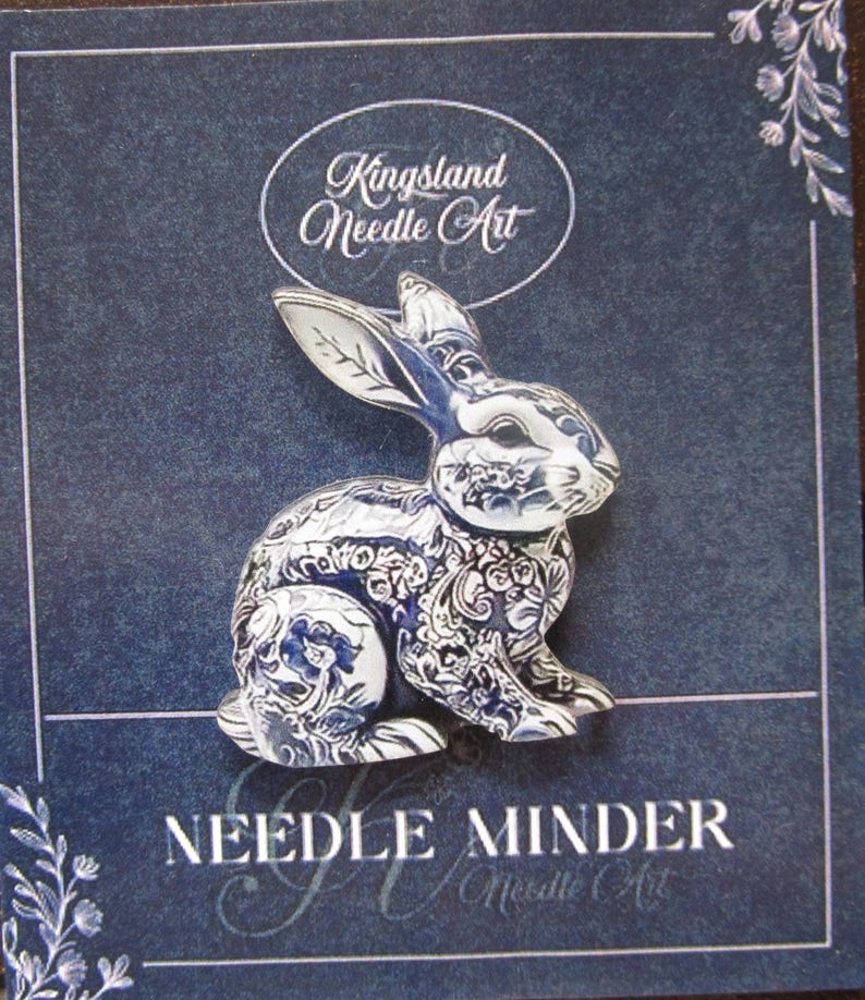 KINGSLAND NEEDLE MINDER ~ Blue & White Rabbit Acrylic Needle Minder ...