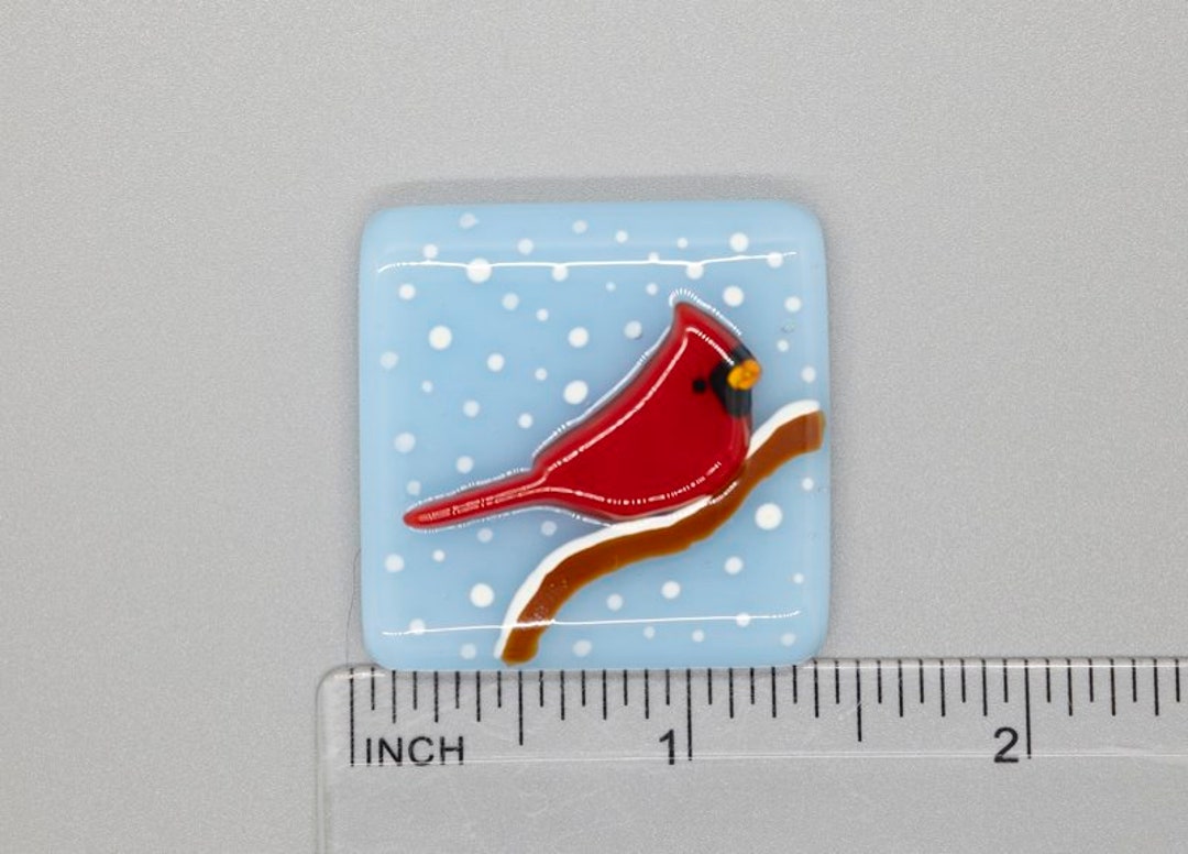 BEAU VERRE ART cardinal Needle Minder Fused Glass Magnet Christmas ...