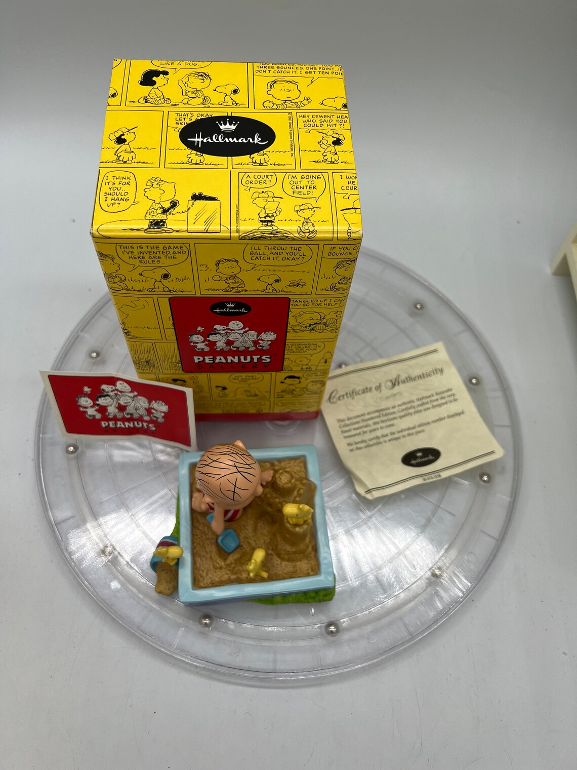 2000 Ceramic Peanuts Hallmark Cards Peanut Gallery King of the Sandbox ...