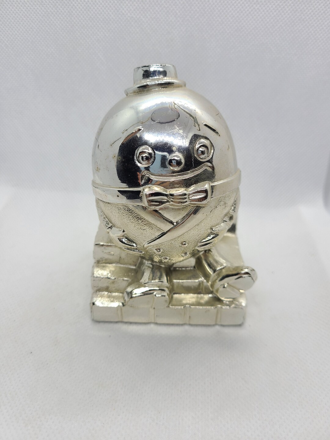 Vintage Metal Humpty Dumpty Bank, Made in Japan, Humpty Dumpty, Egg ...