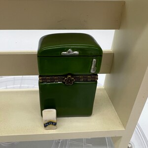 PHB Various Vintage Porcelain Hinged Box and Trinket Boxes ...