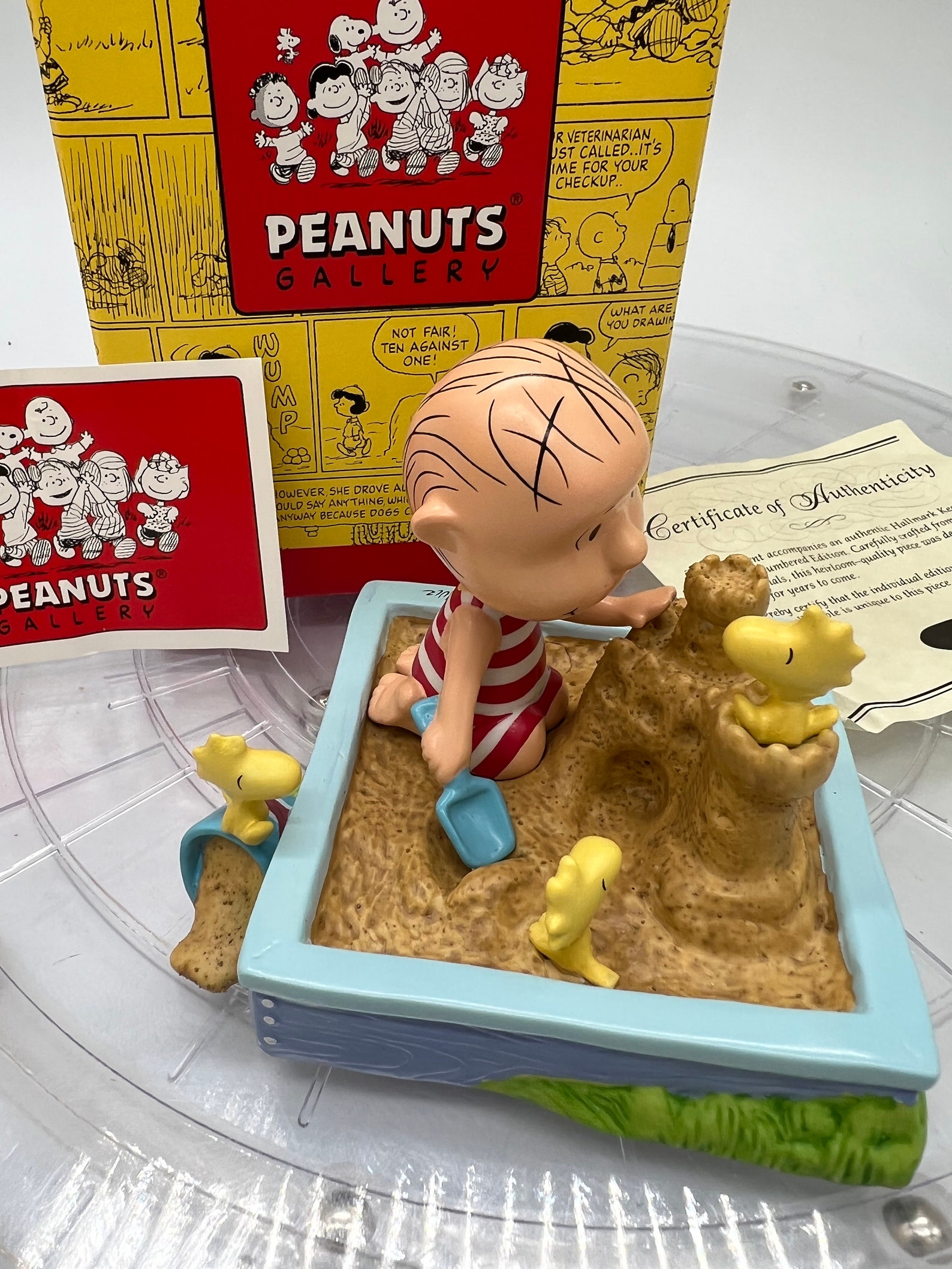 2000 Ceramic Peanuts Hallmark Cards Peanut Gallery King of the Sandbox ...