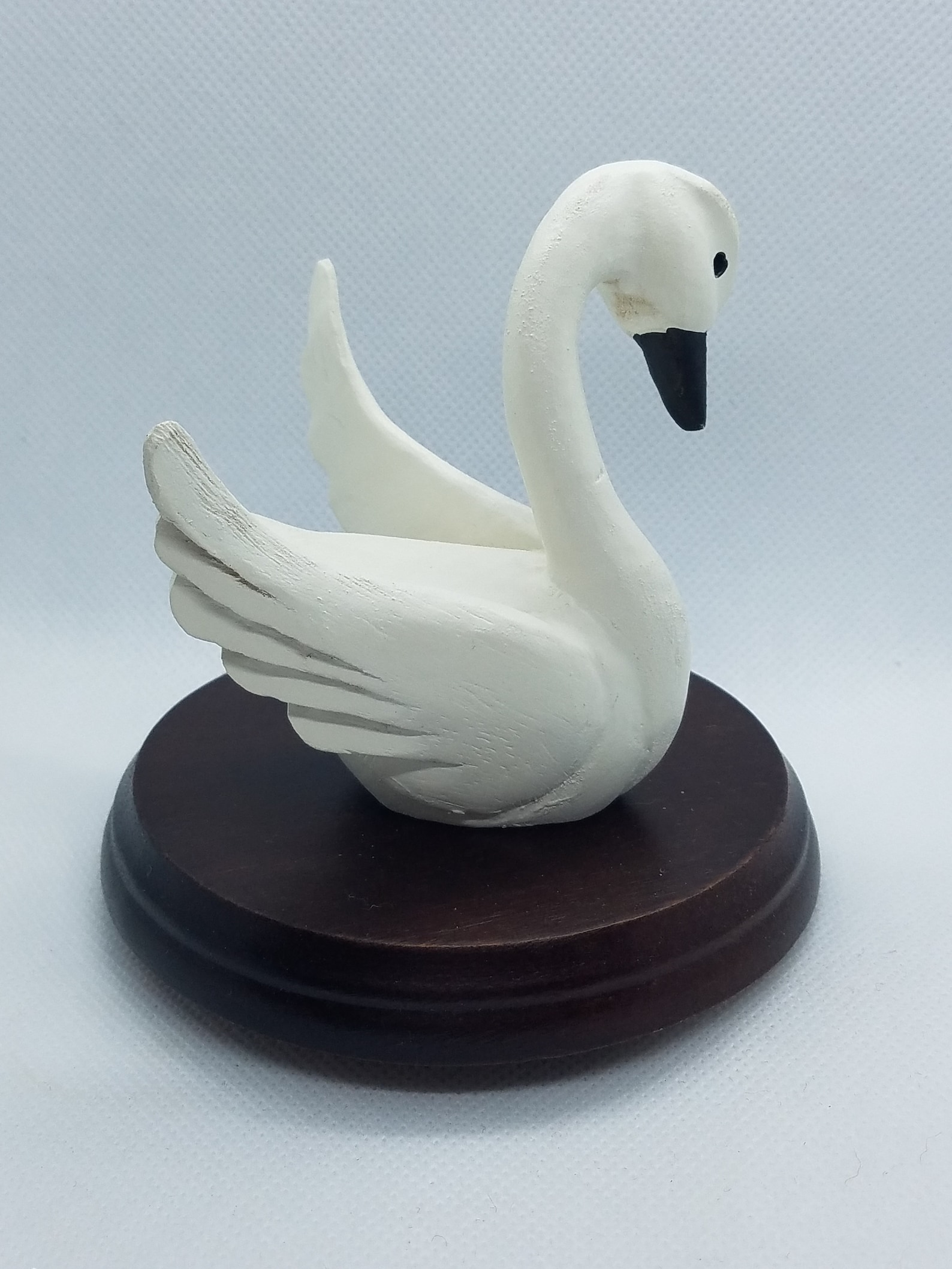 Vintage Hand Carved Wood Swan. Collectable Swan Figurines. - Etsy