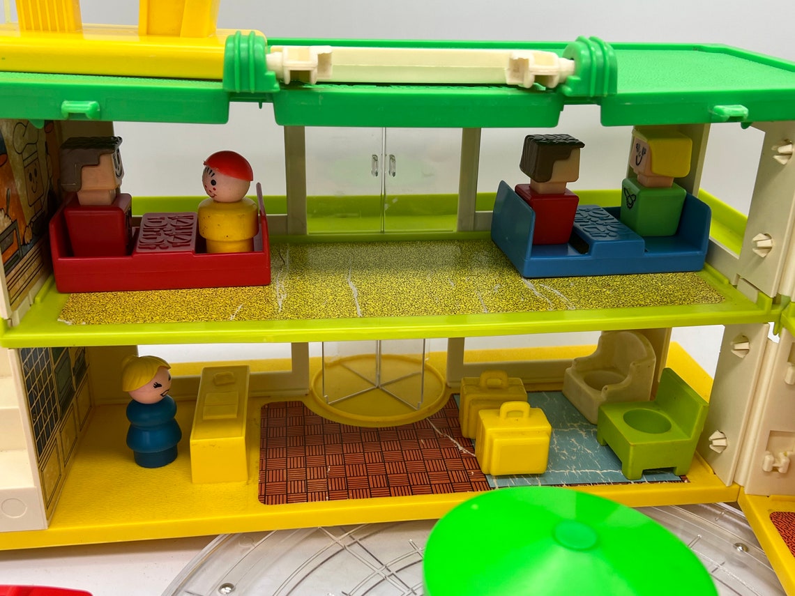 1974 Playskool Holiday Inn Familiar Places Playset - Etsy