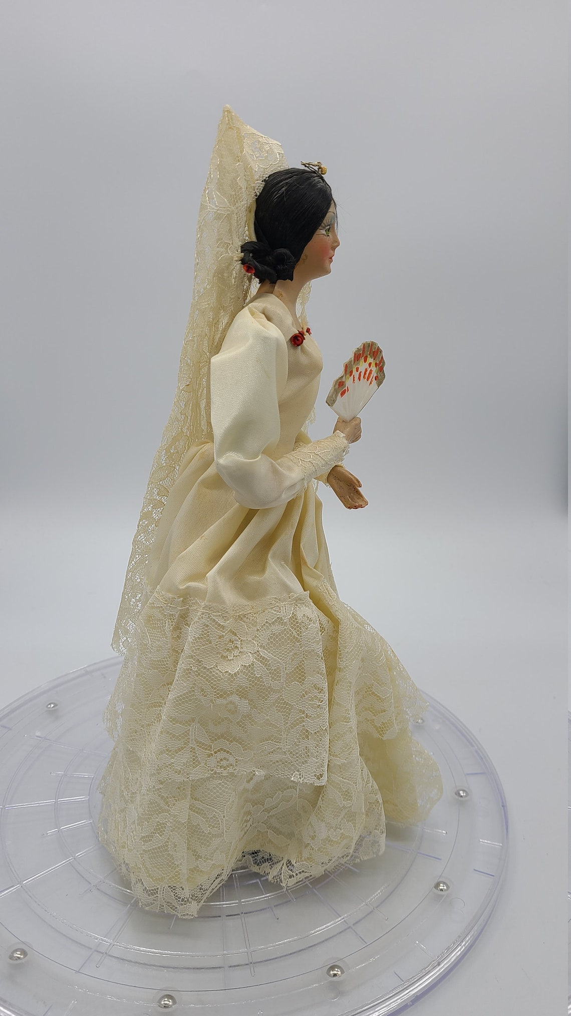 Beautiful 1950s 15 Inch Spanish Bride. | Etsy