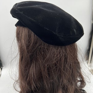 Vintage Bellini Original Black Velvet Ladies Hat. - Etsy