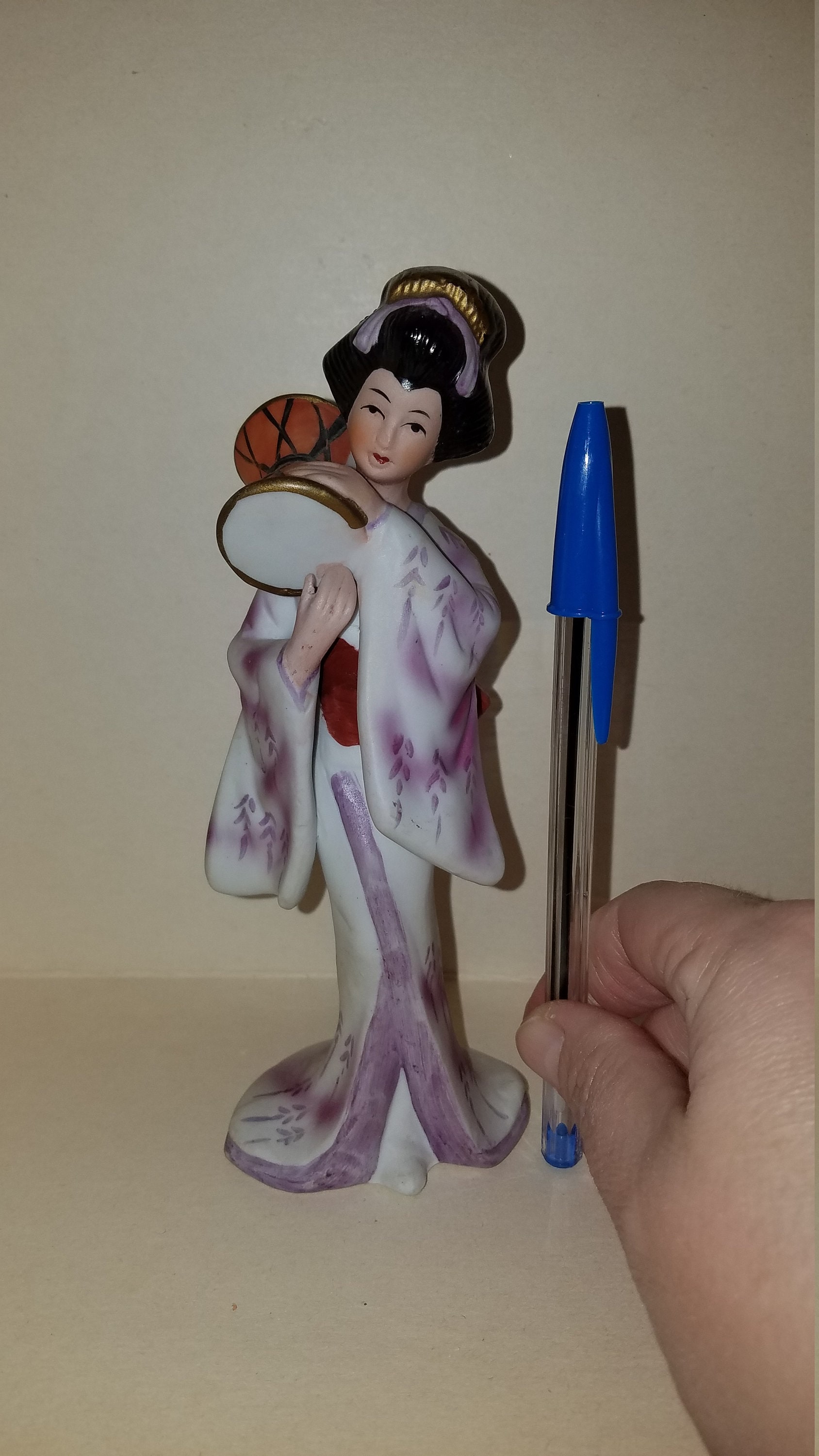 Mother of Pearl Geisha Figurines - Etsy