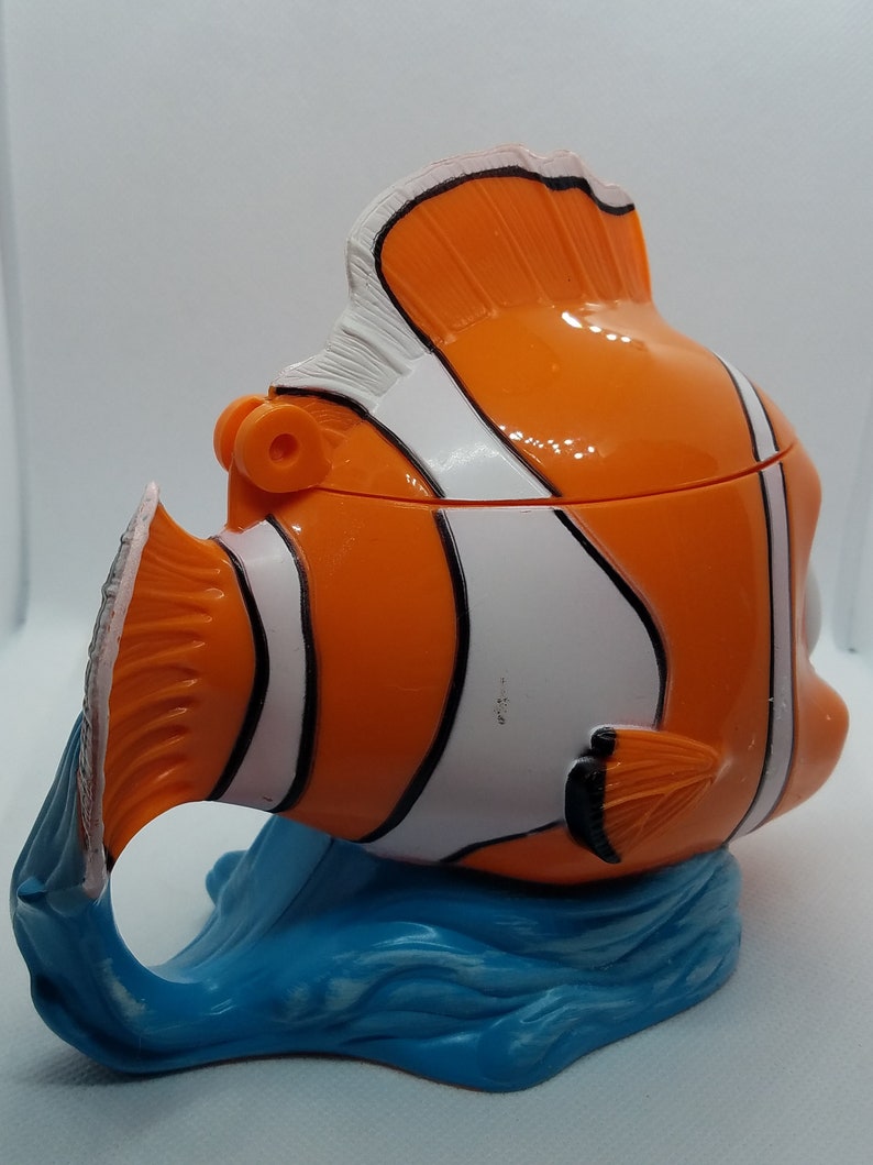 Vintage Disney's Finding Nemo Kiddy Cup.3d Finding Nemo - Etsy