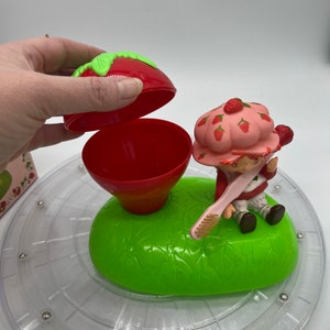 1981 Strawberry Shortcake Toothbrush and Cup Set With Original Box! - Etsy