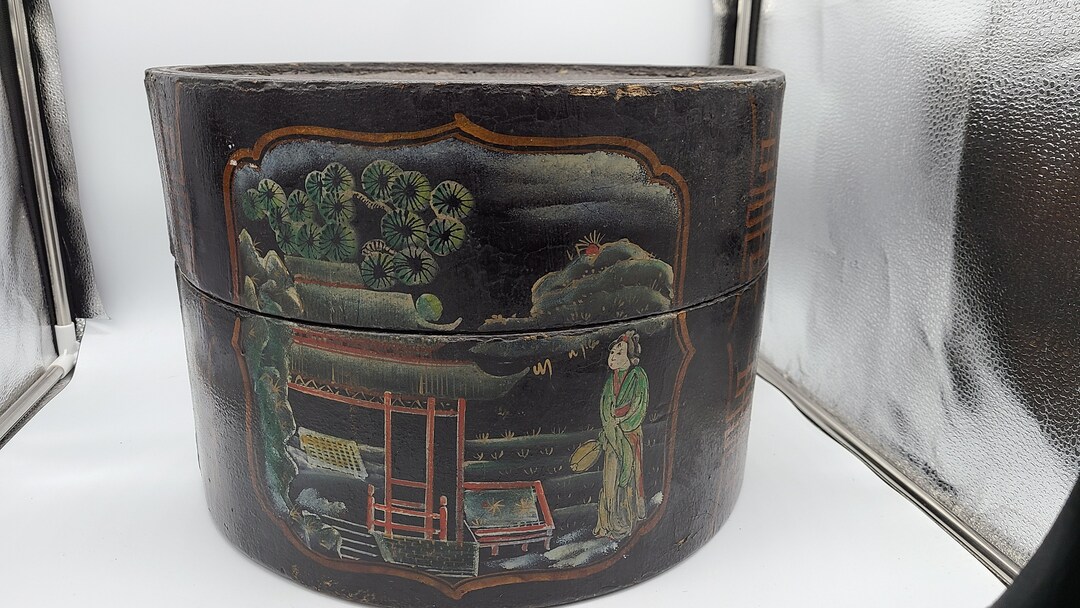 Gorgeous Vintage Japanese Round Wooden Hand Painted Box. - Etsy