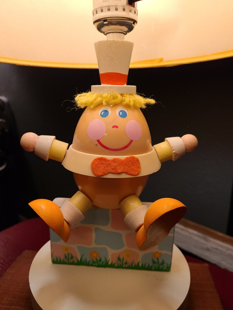 Vintage Whimsical Nursery Humpty Dumpty Lamp. | Etsy