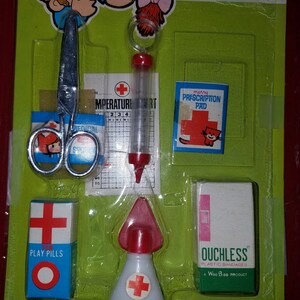 Vintage Arco Toy First Aid Kit - Made in Hong Kong - Etsy