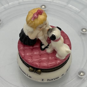 Eloise PHB Porcelain Hinged Box With Weenie the Pug! - Etsy
