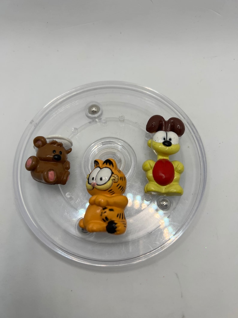 Vintage Garfield Refrigerator Magnets. Hard to Find Garfield - Etsy