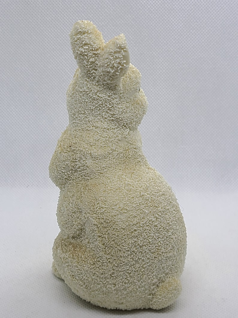 Vintage Texture Bunny Rabbit Figurine. | Etsy