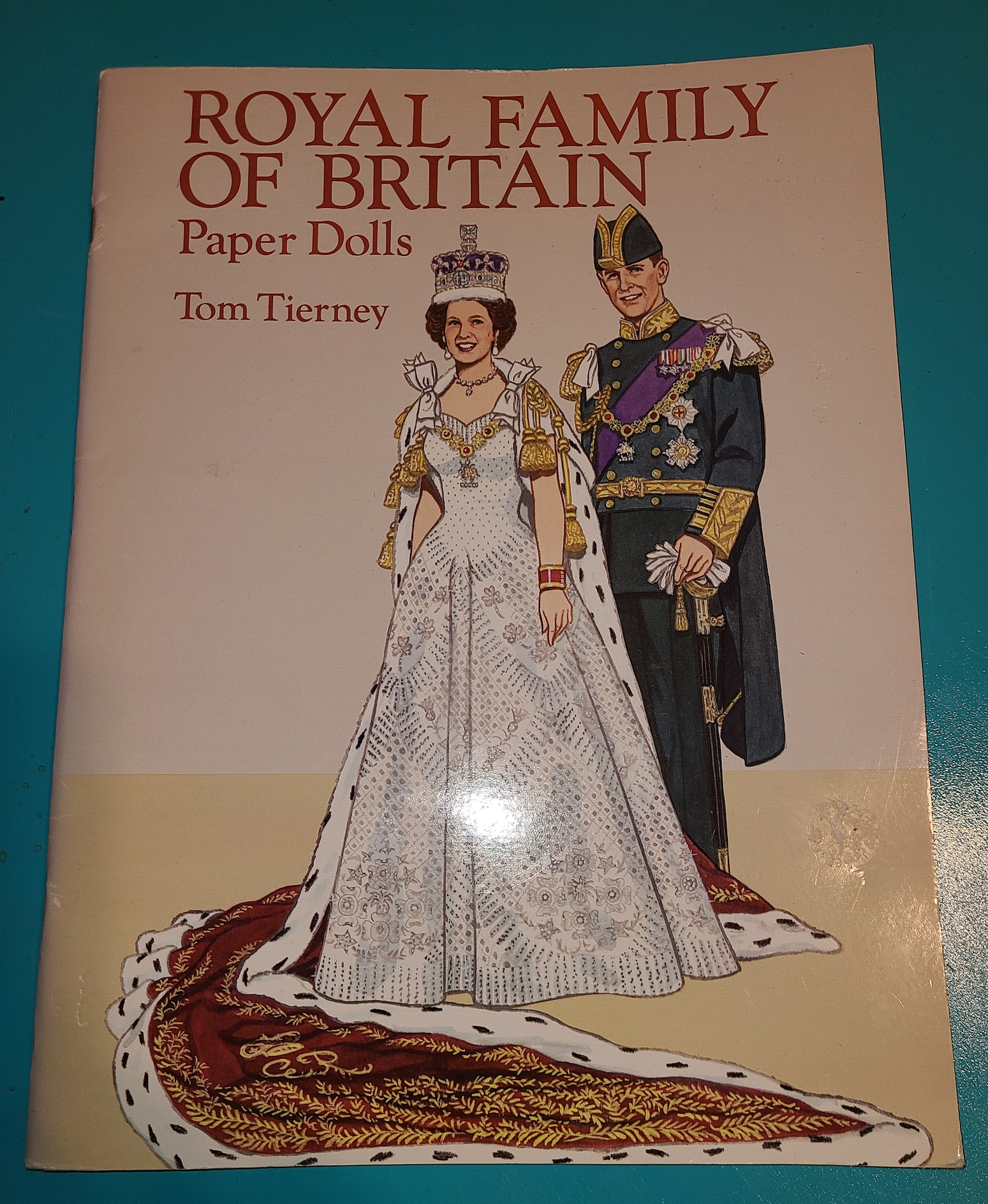 Vintage Royal Family of Britian Paper Dolls by Tom Tierney Made in 1994 ...