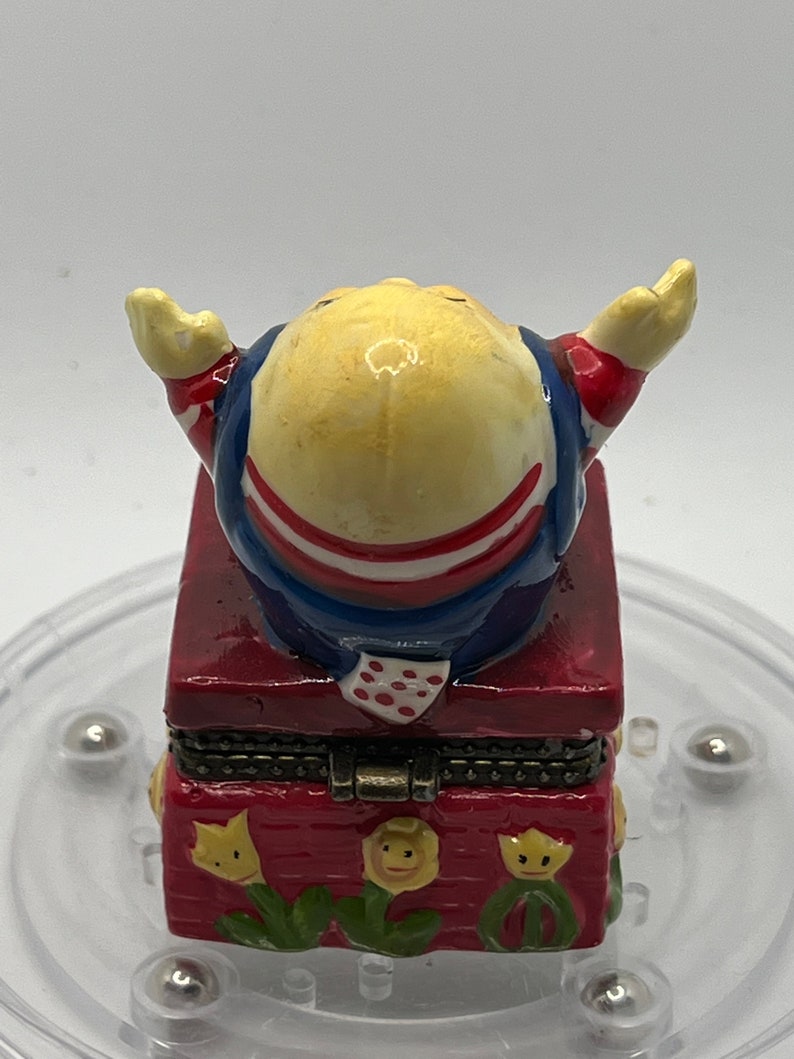 Vintage Nursery Rhyme Humpty Dumpty Porcelain Hinged Box With A Kings ...
