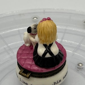 Eloise PHB Porcelain Hinged Box With Weenie the Pug! - Etsy