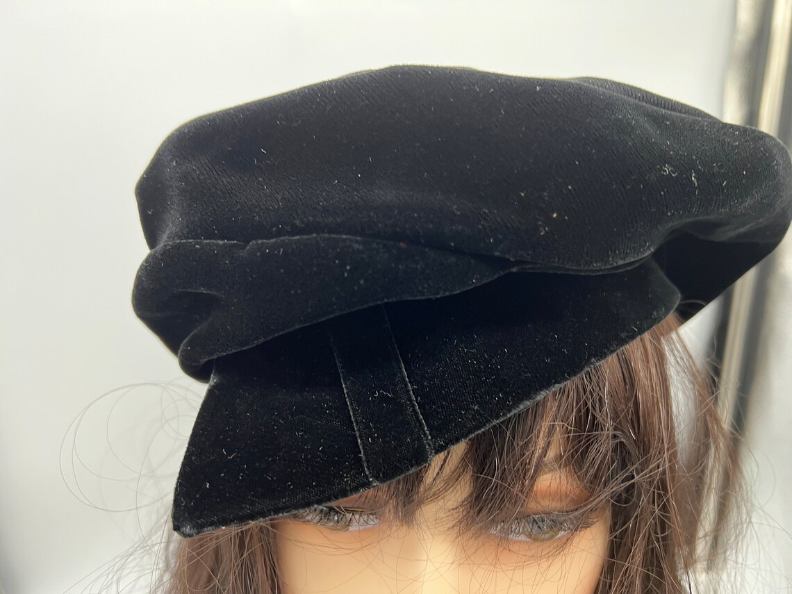 Vintage Bellini Original Black Velvet Ladies Hat. - Etsy