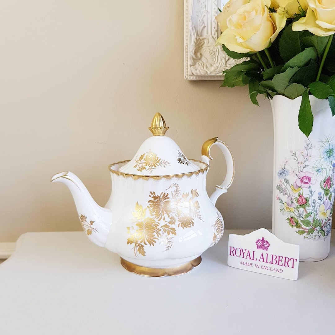 Royal Albert Golden Glory Teapot – Bone China Porcelain With Gilded ...