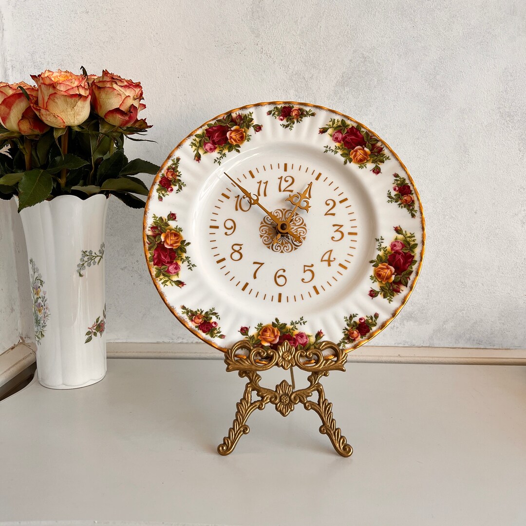 Royal Albert Old Country Roses Wall Clock, Quartz Clock, Original Bone ...