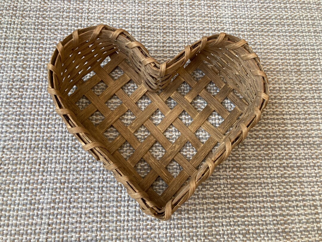Vintage Heart Shaped Wicker Basket - Etsy