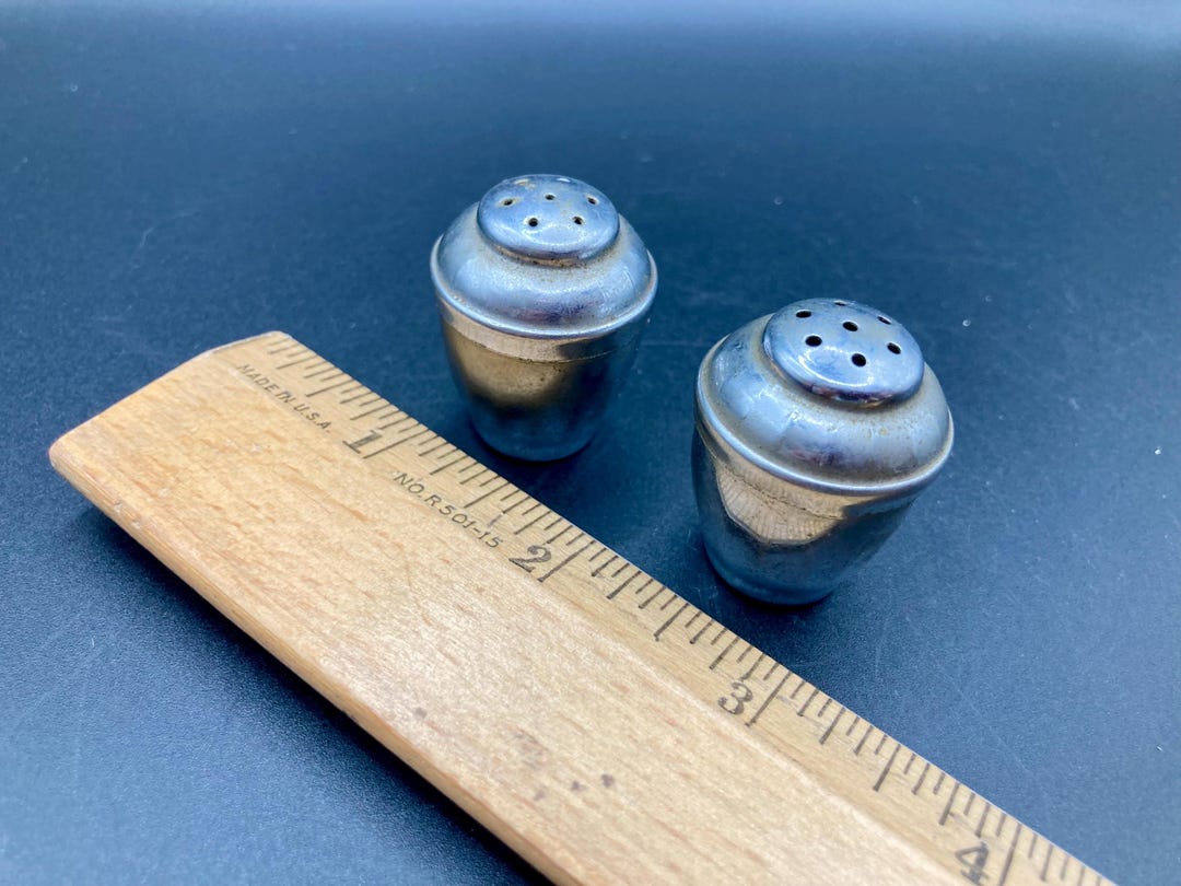 Vintage Aluminum Mid Century Tiny Salt and Pepper Shakers - 1.5" Tall ...