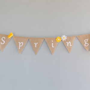 Spring Personalized Name Banner With Little Daisy Flowers - Etsy