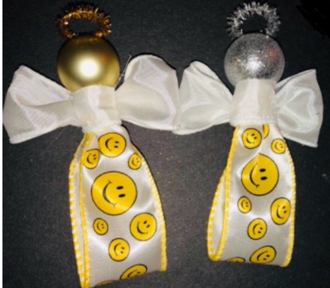 Listing is for ONE Made to Order Smiley Face Angel Ornaments Magnet ...