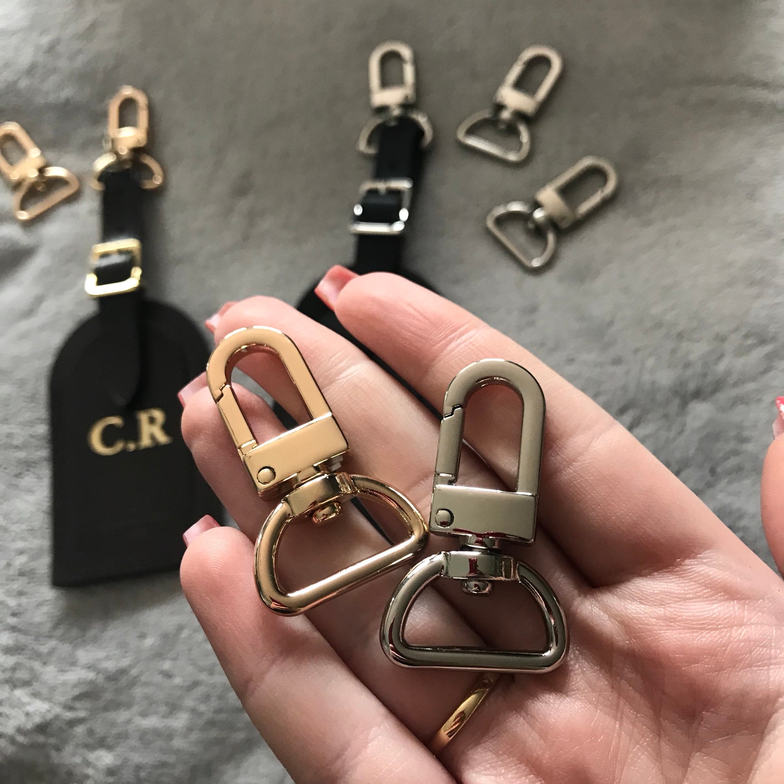 Silver & Gold Lobster Clasp Hooks: Luggage Tag Keyring Clips, Two Pack ...