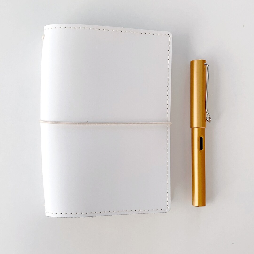 SALE LAST UNIT A6 Travelers Notebook A6 White, Size A6 Notebooks White ...