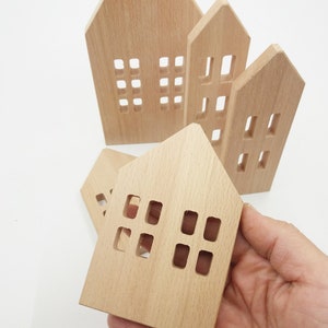 4 Wood House for Decoration, Wooden House Shaped, Wood Shelf Sitter ...