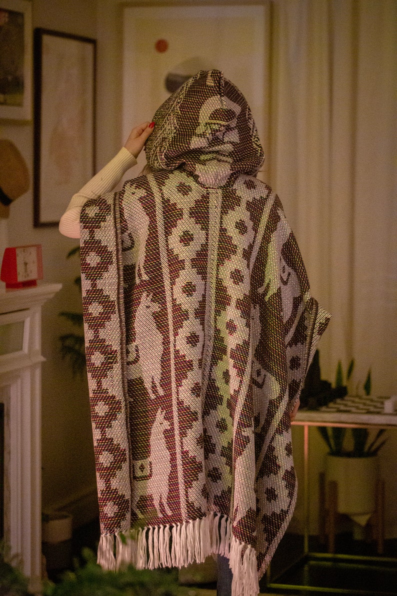 Hooded Alpaca Wool Poncho With a Traditional Design From Peru / Unisex ...