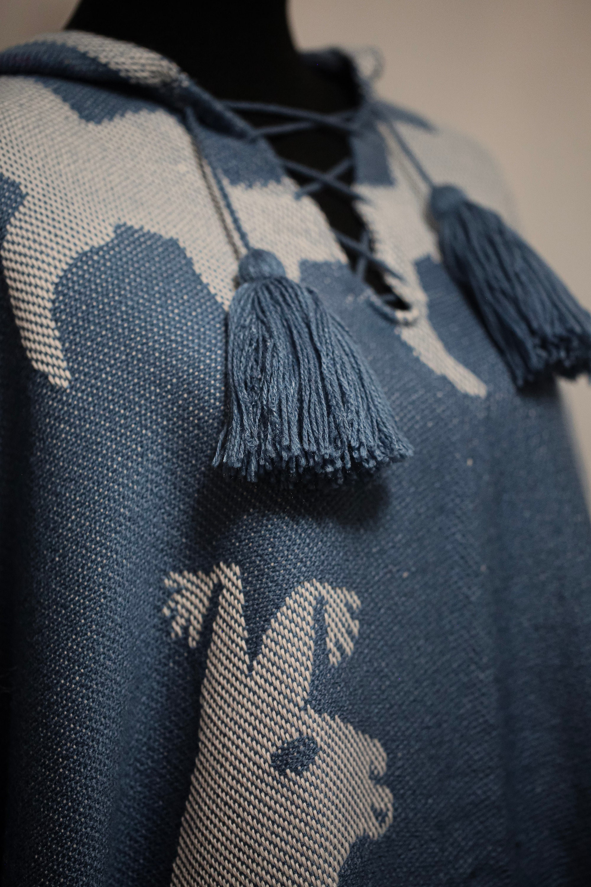 Hooded Alpaca Wool Poncho With a Traditional Design From Peru / Unisex ...