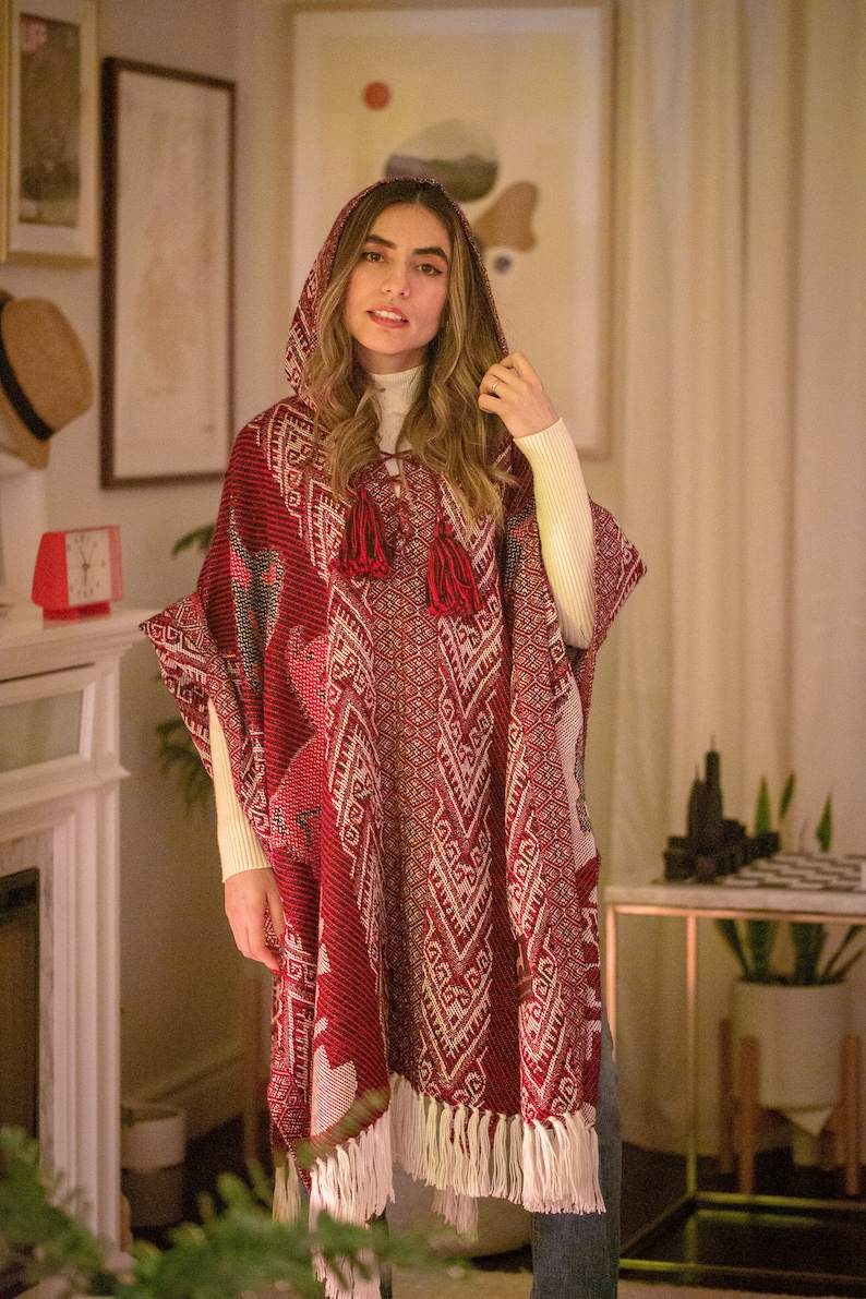Hooded Alpaca Wool Poncho With a Traditional Design From Peru / Unisex ...