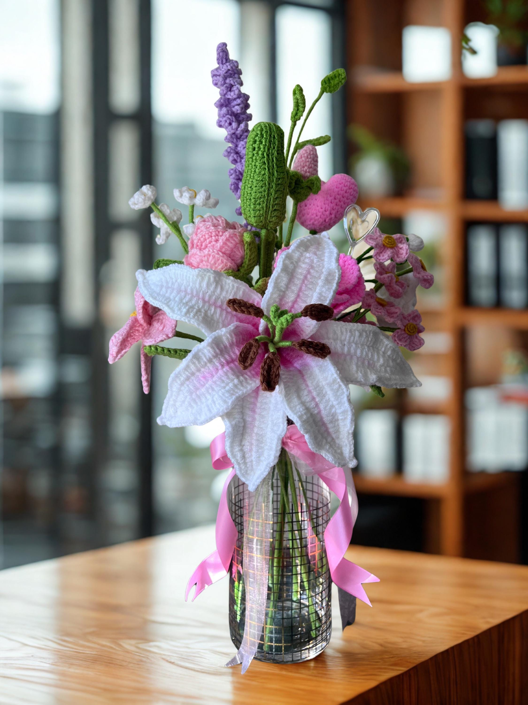 Crochet Lily Flower Pattern: DIY Realistic Flower (PDF Download) - Etsy