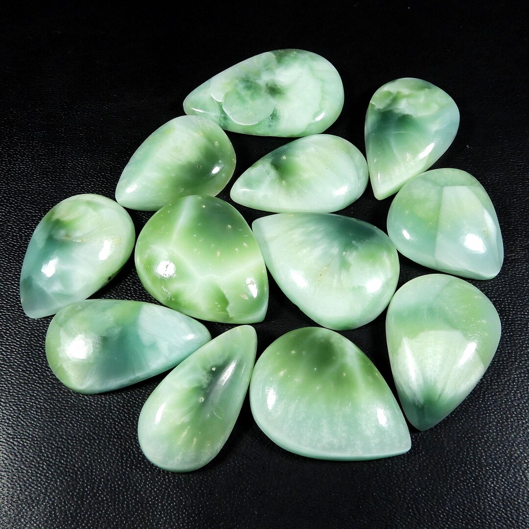 Natural Sky Blue Larimar Pattern Hemimorphite. Hemimorphite Cabochon ...