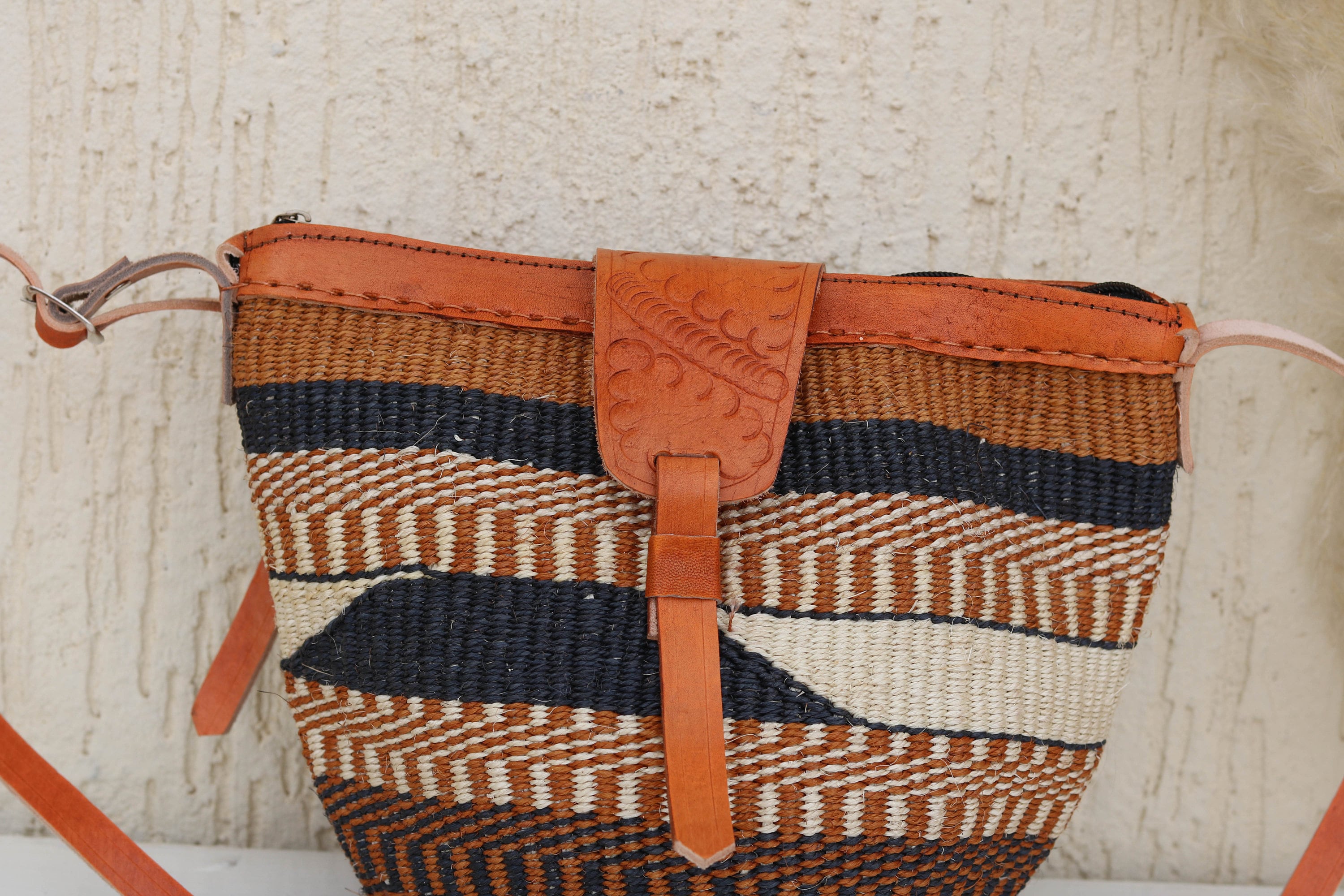 Woven Sisal Bag, African Sisal Bag, Woven Crossbody Bag, Woven Kenyan ...