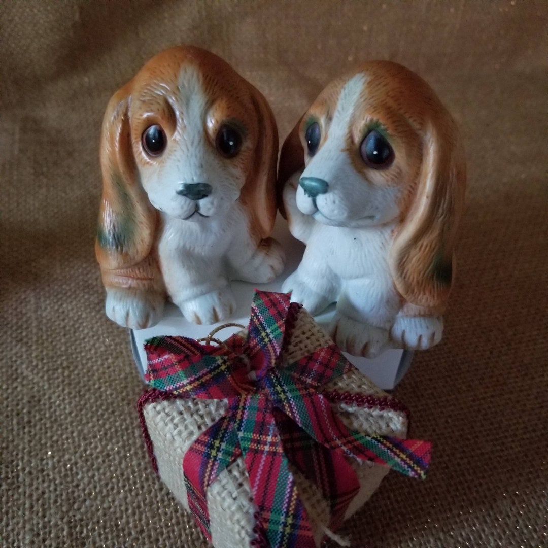 SET Basset Hound Puppy Figurines, Pair Collectible 3x3 Each, Marked ...