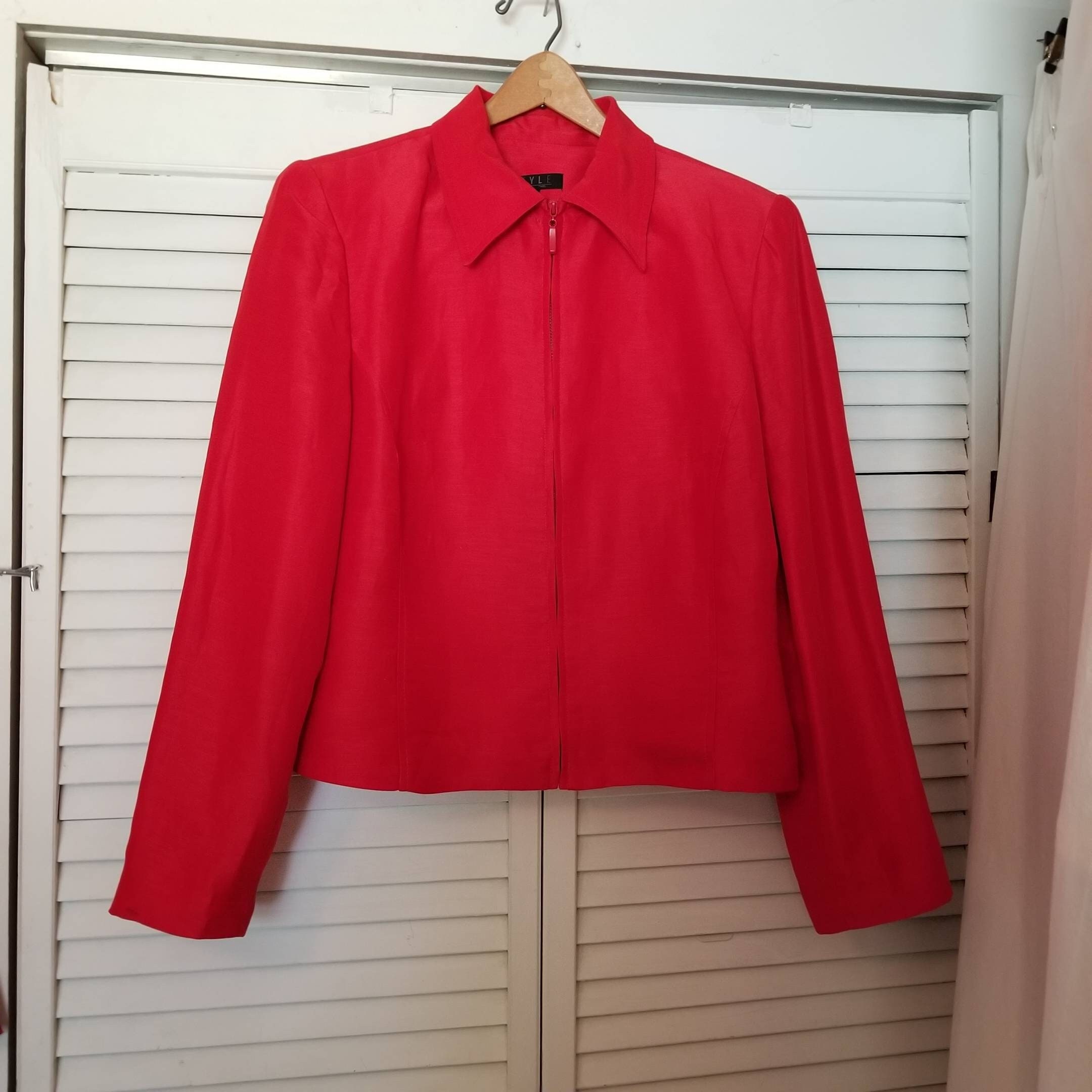 Vintage Cropped Fiery Red Silk Zipper Jacket, Vintage Size 16, Fine ...