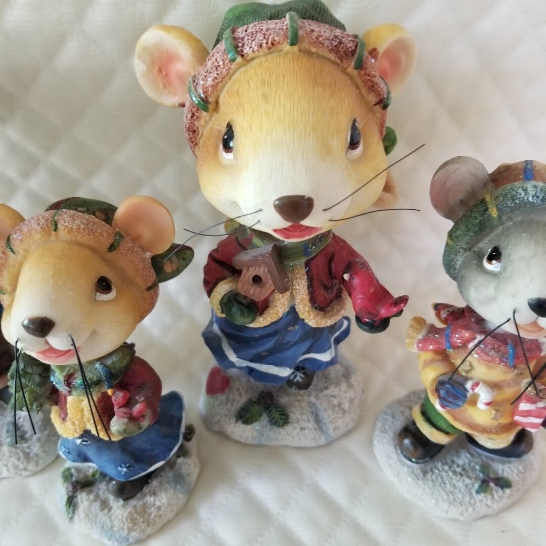 Vintage Mousekins Family Christmas Bobblehead, 90s Holiday Decor, Sold ...