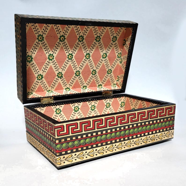 Large Monogrammed Decoupage Box - Etsy